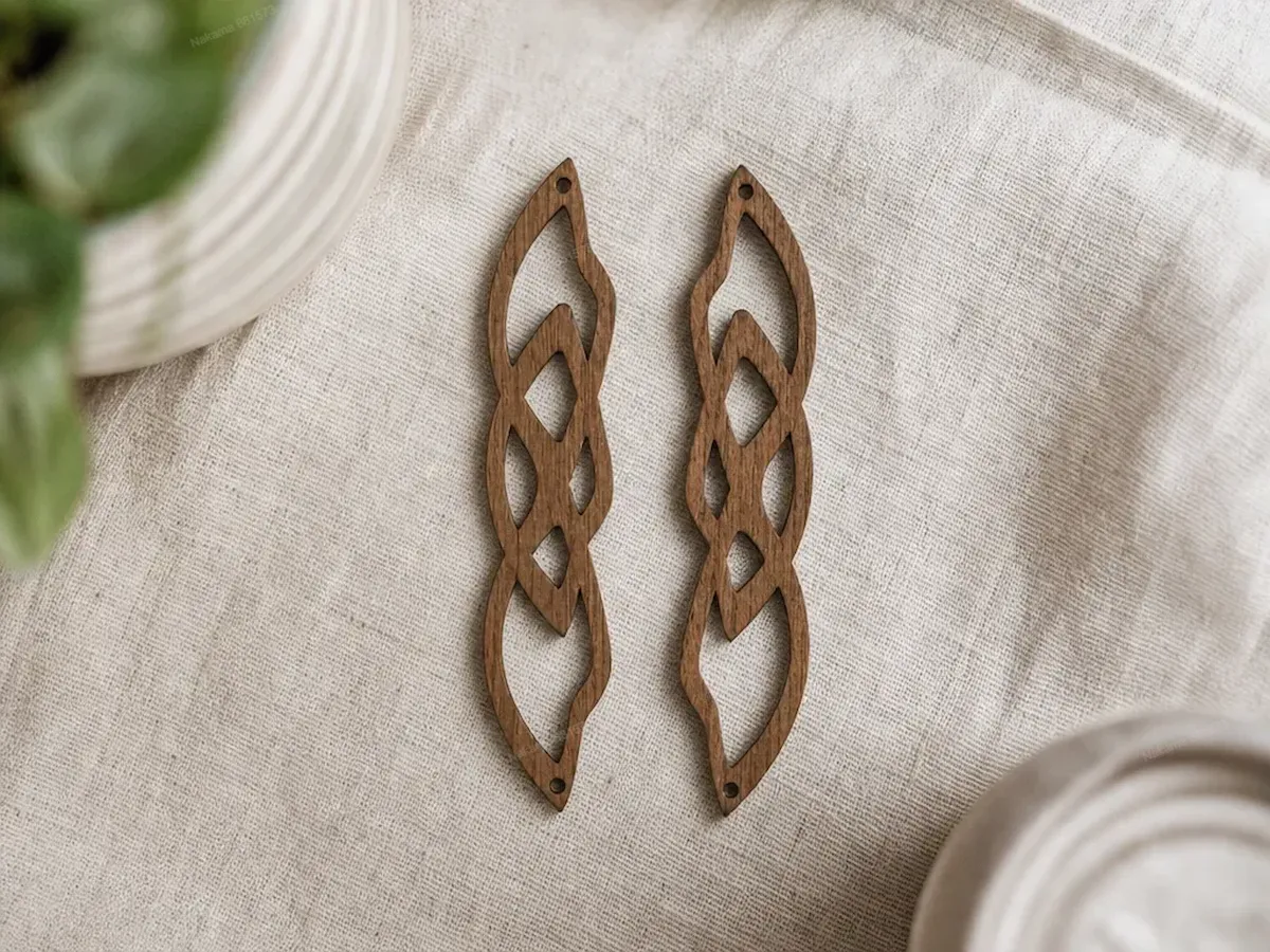 Long Interlocking Geometric Wooden Earring Components - Free Files - Atomm