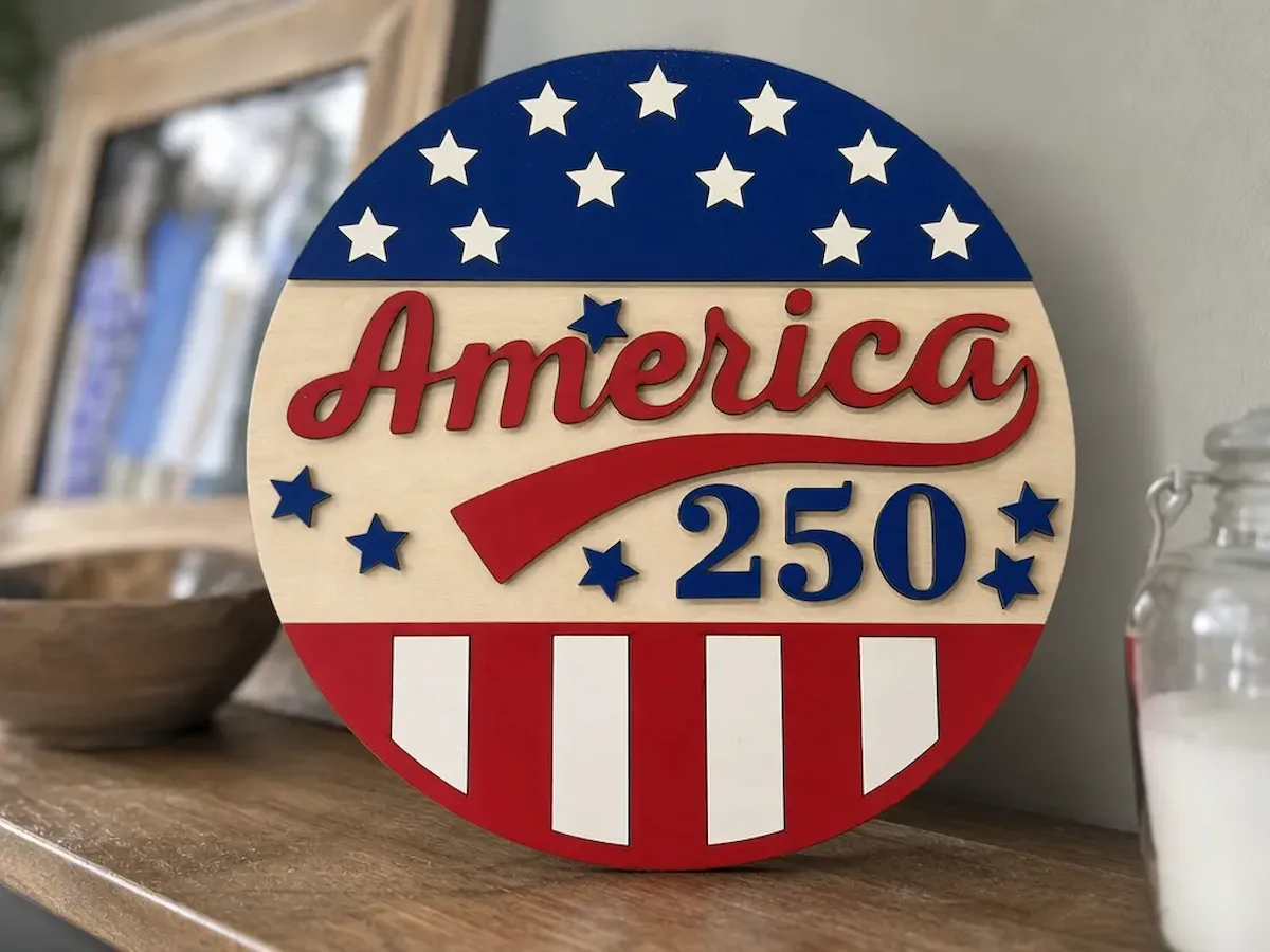 America 250 Patriotic Round Door or Wall Sign - Free Files - Atomm